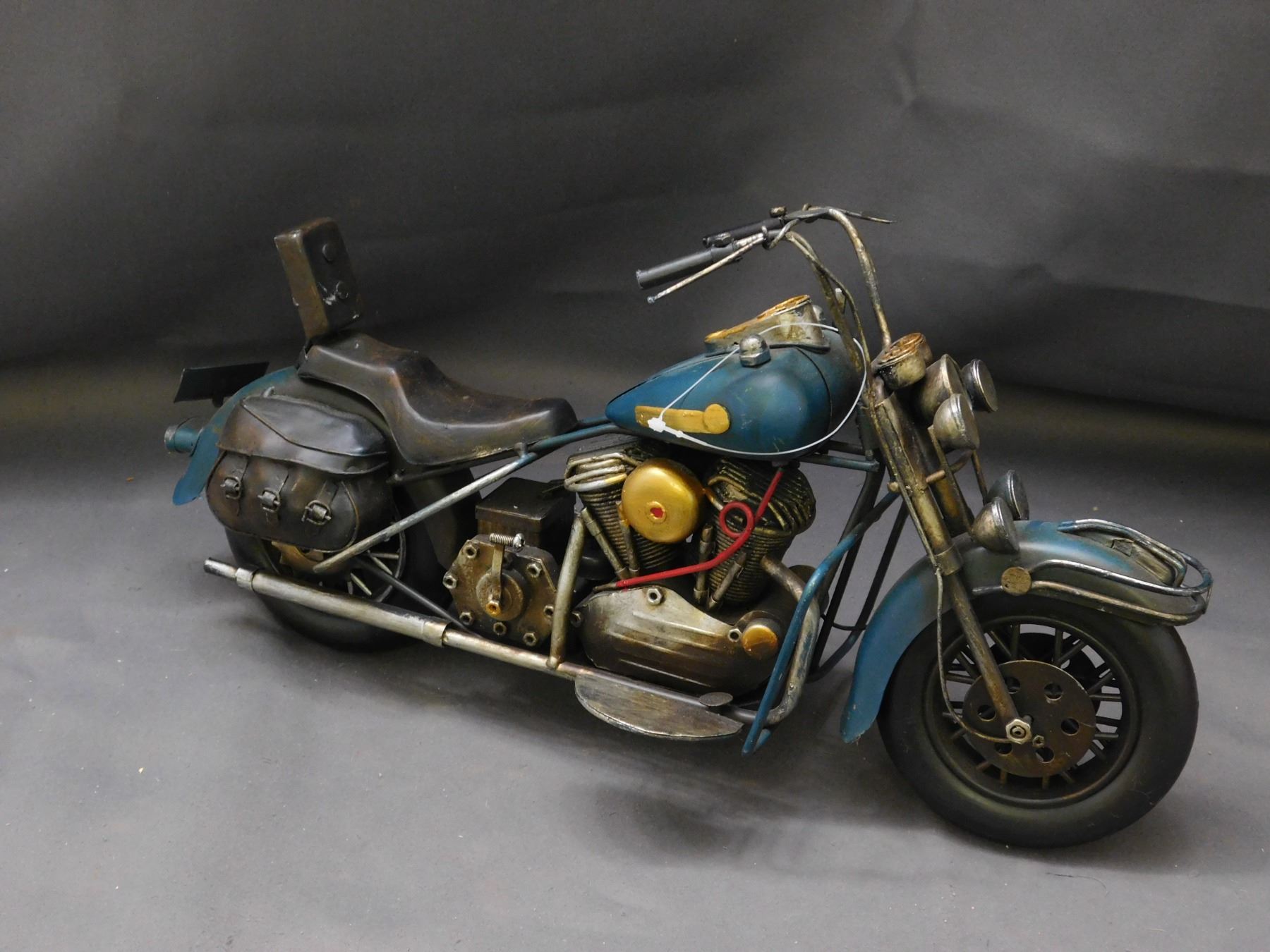 Modern Metalcraft Metal Art Motorcycle 16" long