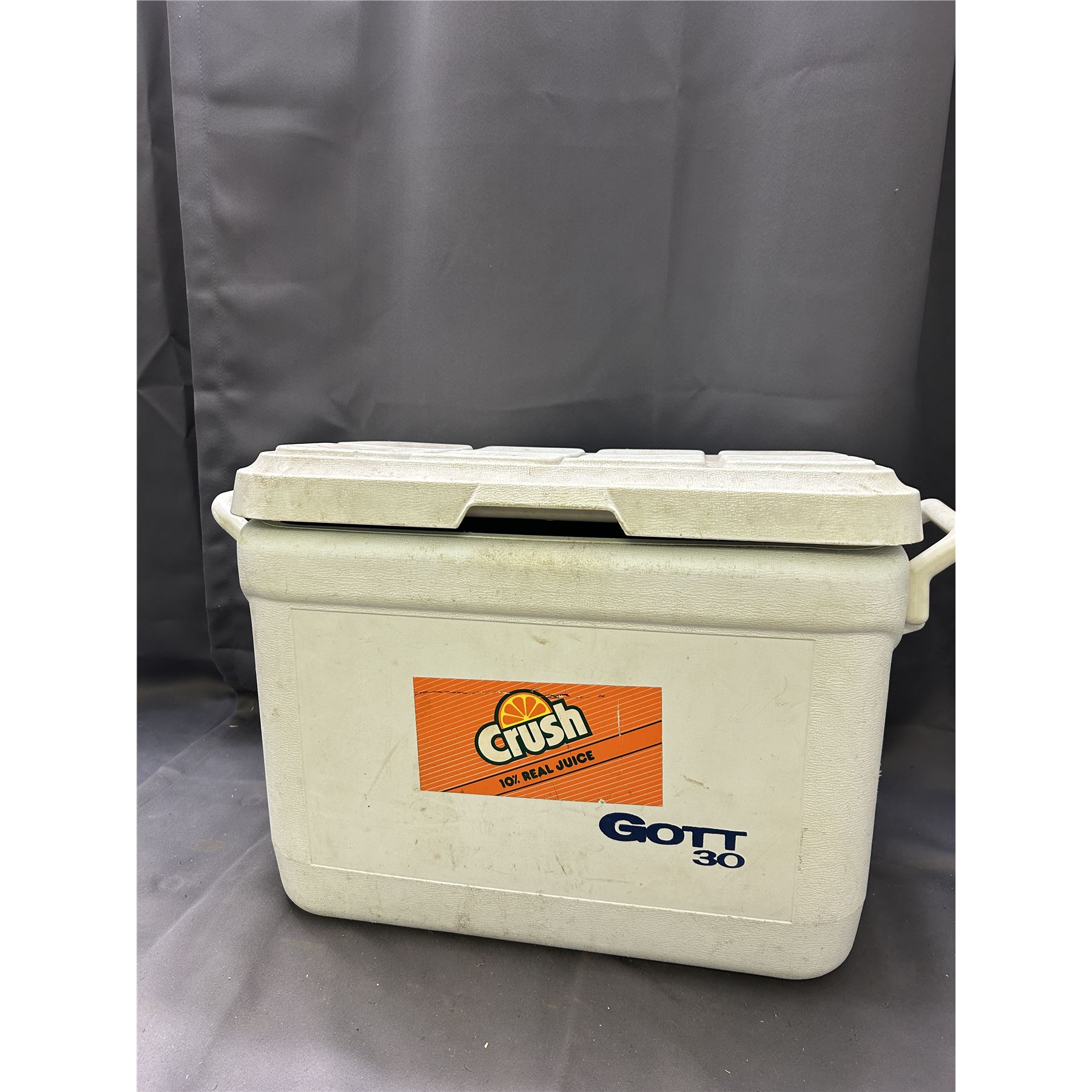 Crush GOTT 30 Ice Chest Cooler