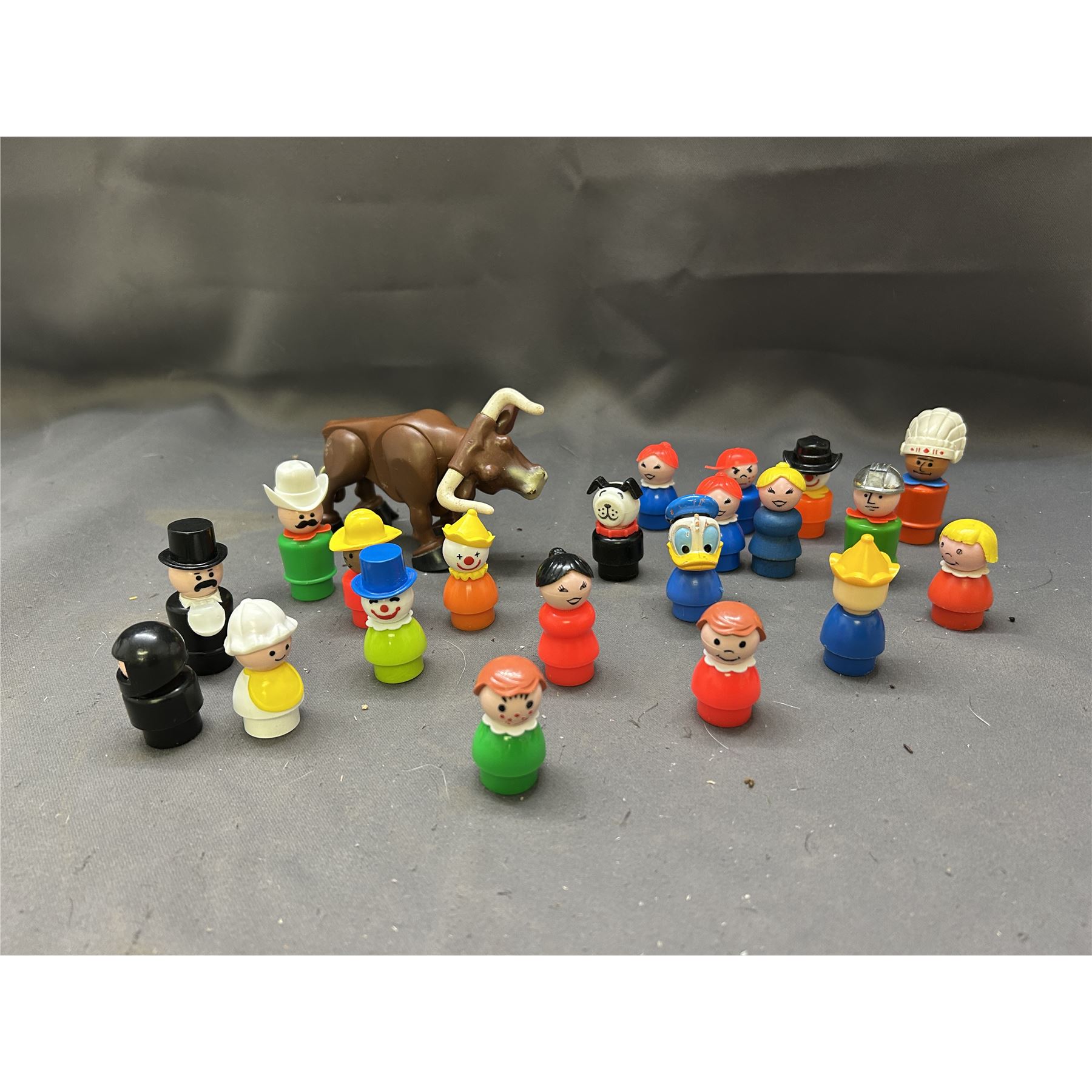 Vintage Fisher Price Little People 21 Figures and Cow