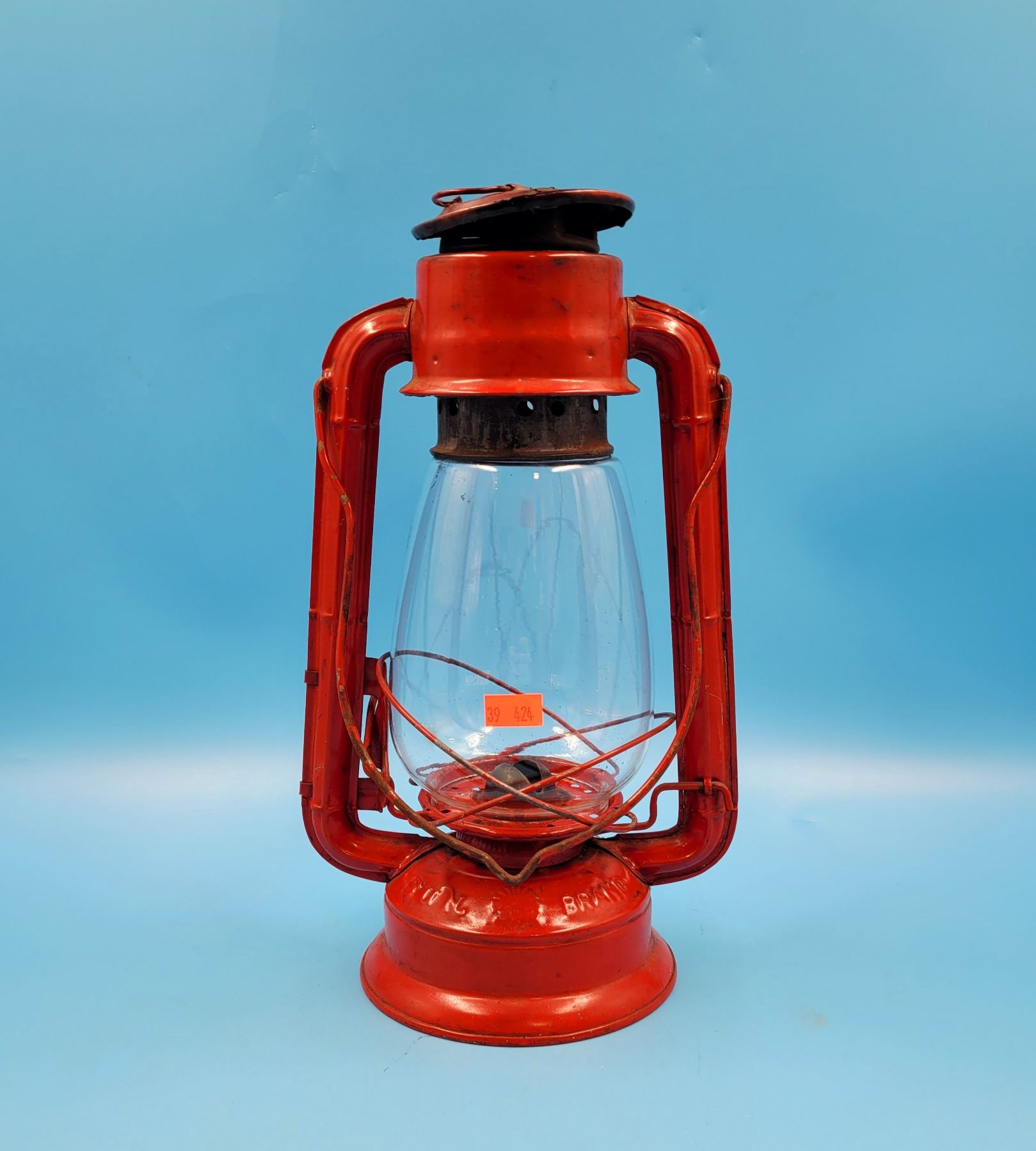 Antique Red Winged Wheel No. 500 Kerosene Lantern Made In Japan