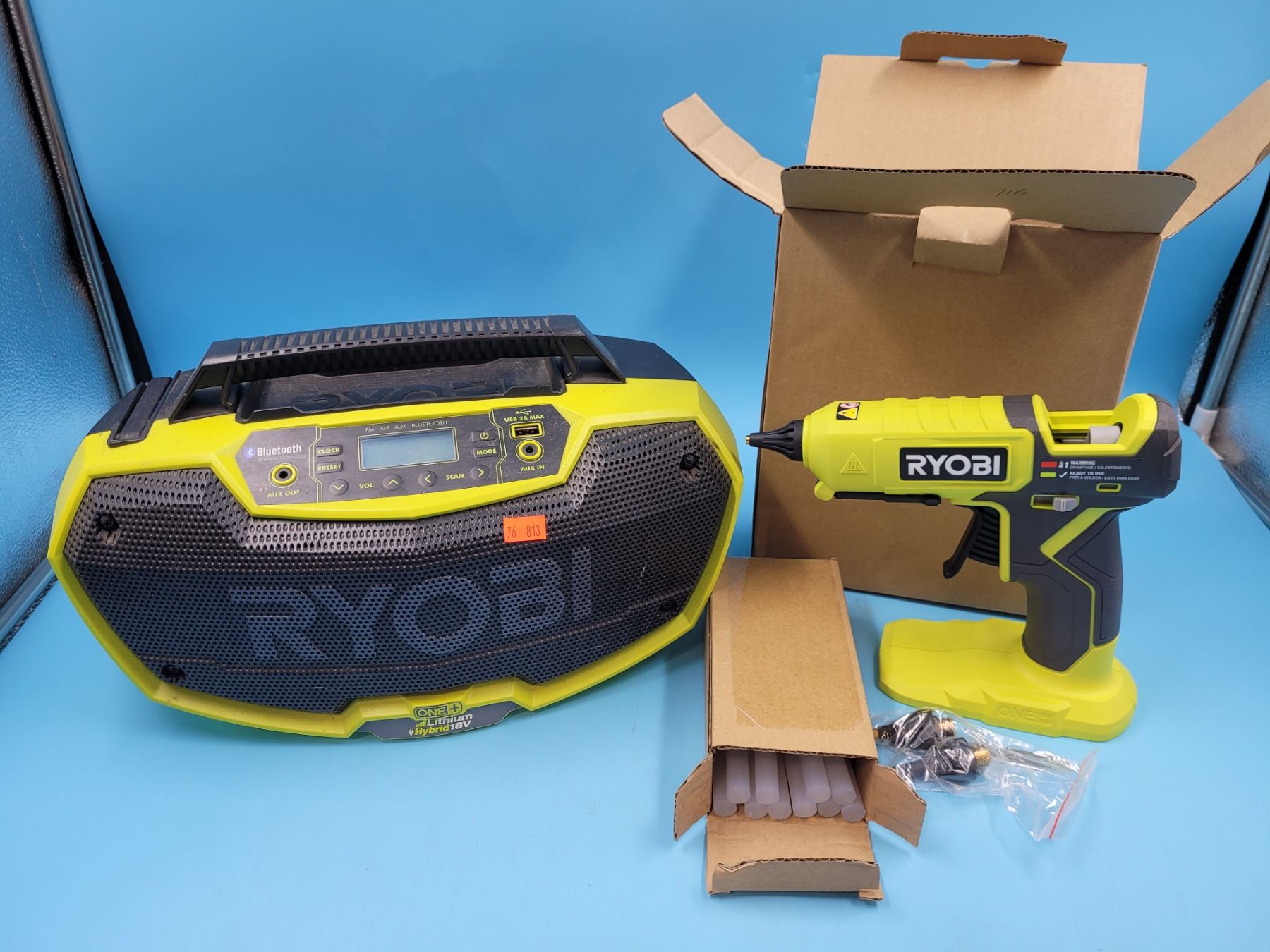 Ryobi 18V One+ Hybrid Stereo w/ Bluetooth & Dual Temperature Glue Gun