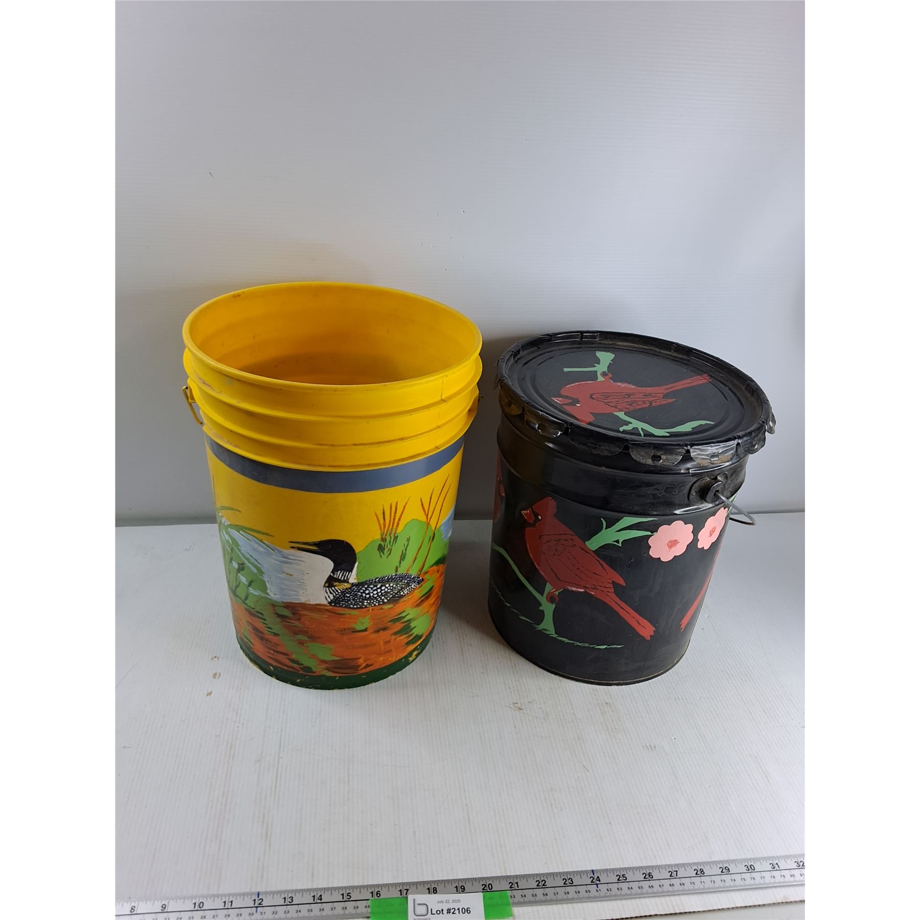 *(2) Buckets - 20 Litre Bucket, Bucket With Lid - PICK UP - Bodnarus Auctioneering