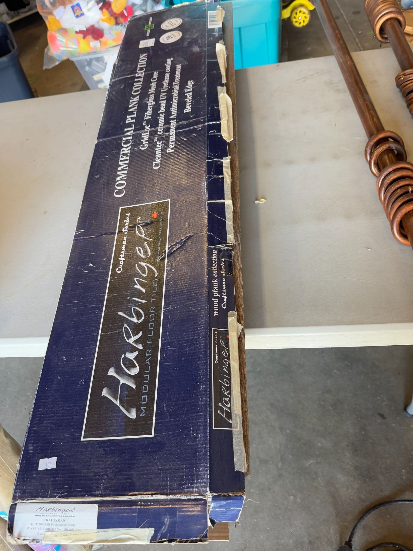 Commercial plank connection, Flooring