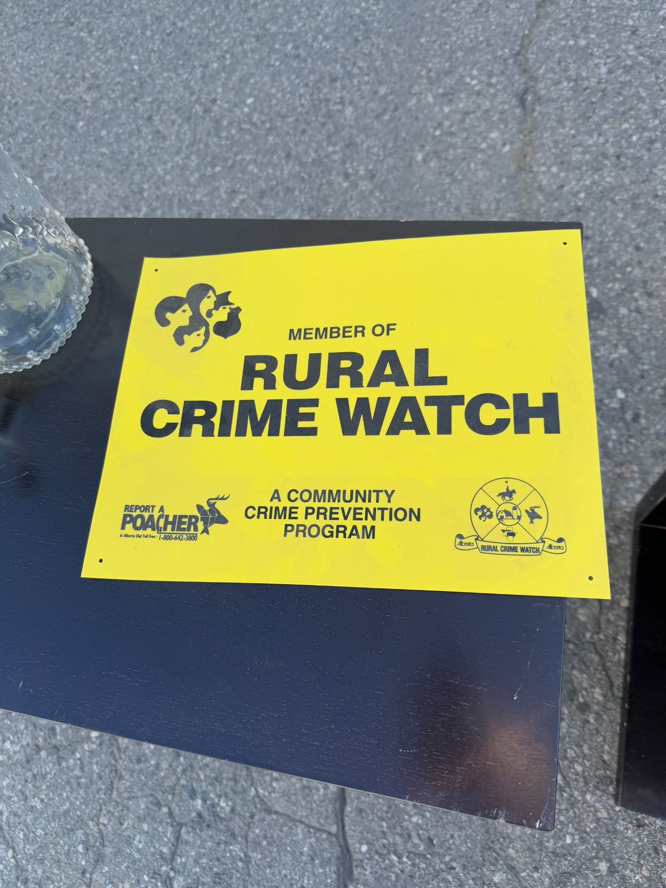 Crime watch sign