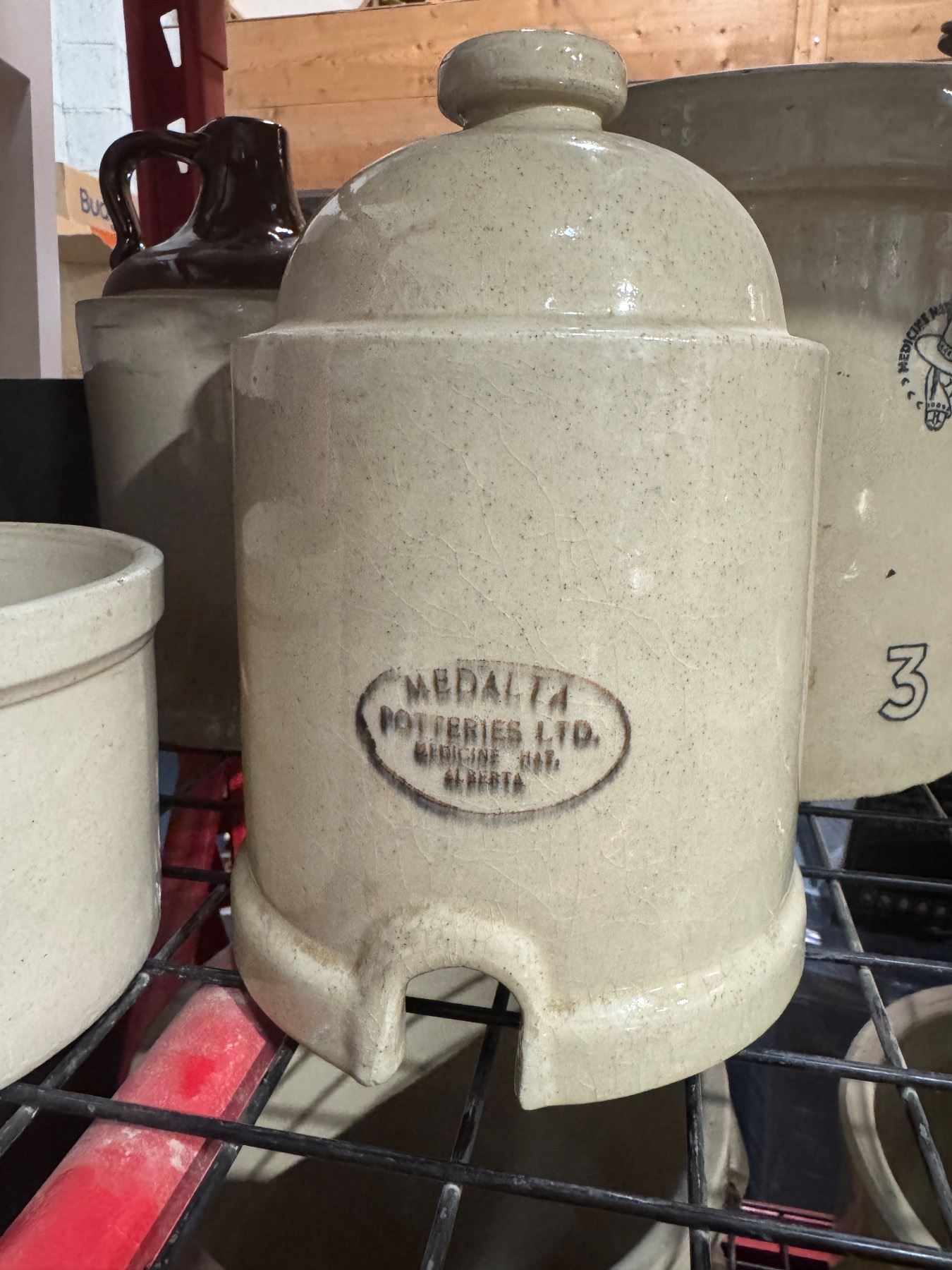 Medalta Potteries waterer