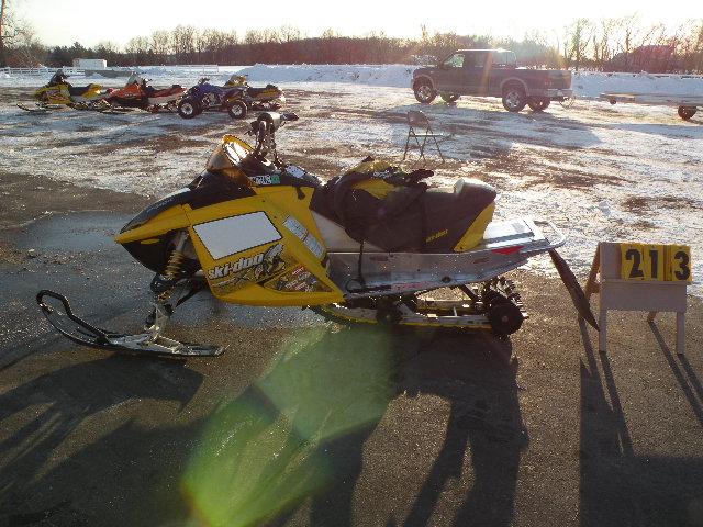 2006 Ski-doo MXZ 440