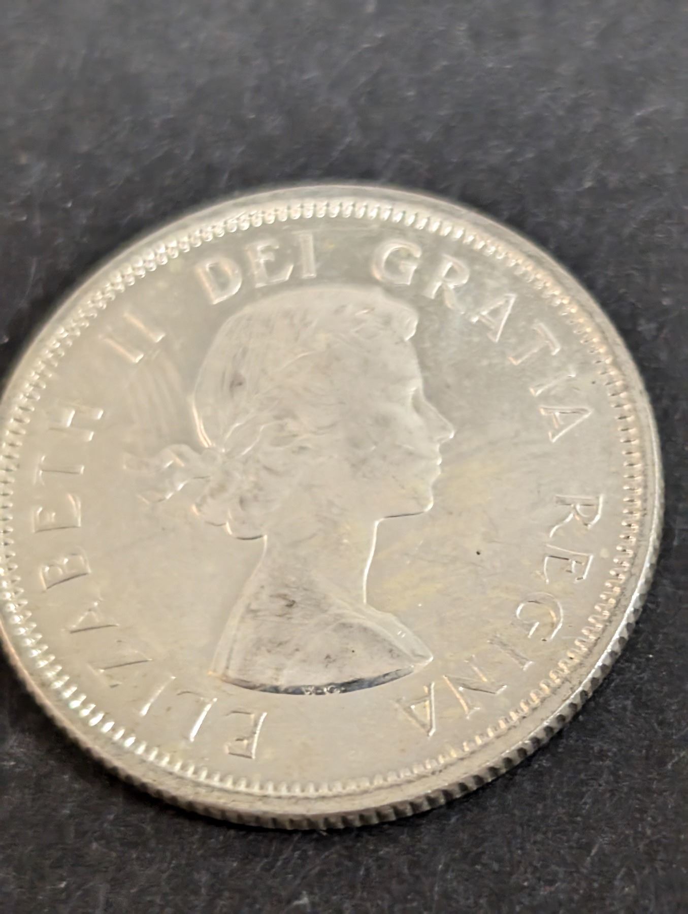 $120 Si(5.94G),25 Cents Canadian Coin