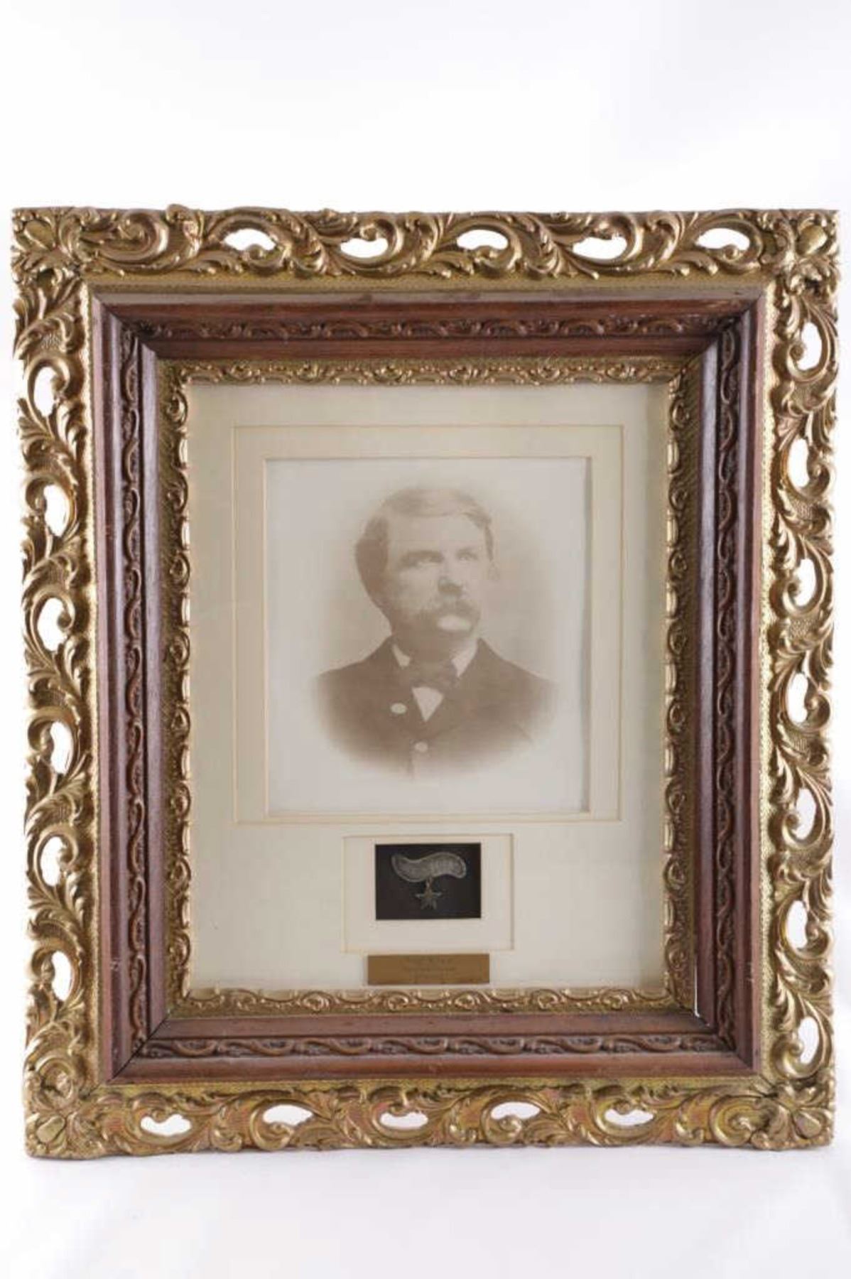 Virgil W. Earp Tombstone Museum Photograph & Badge