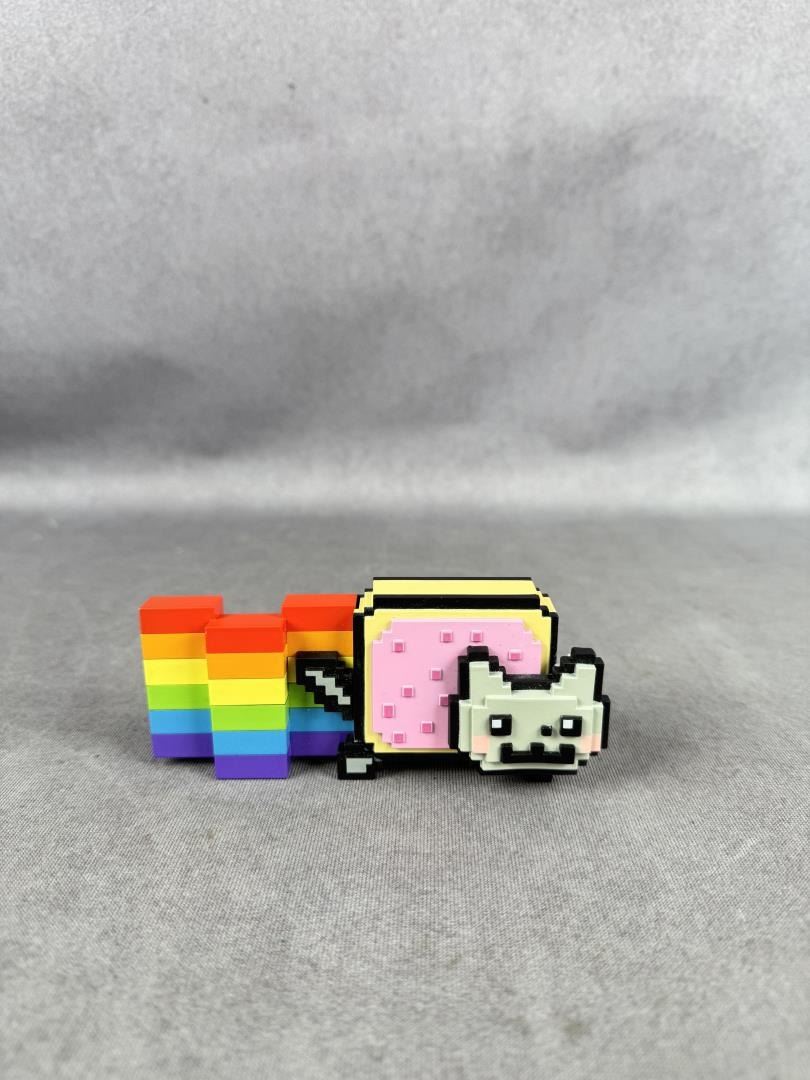 Youtooz Nyan Cat Vinyl Figure