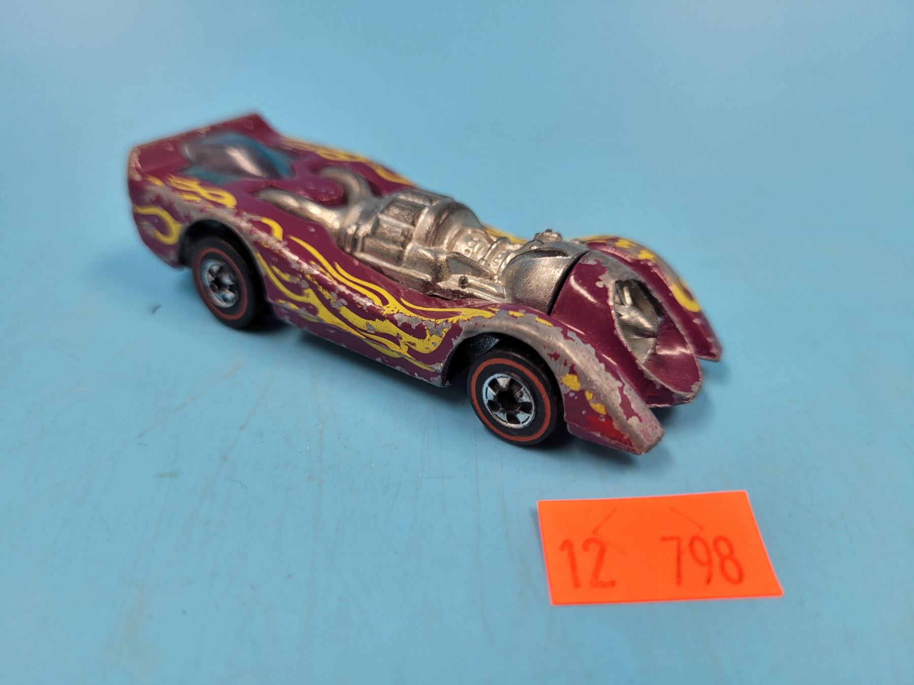 VTG 1970 Hot Wheels Jet Threat Diecast Car