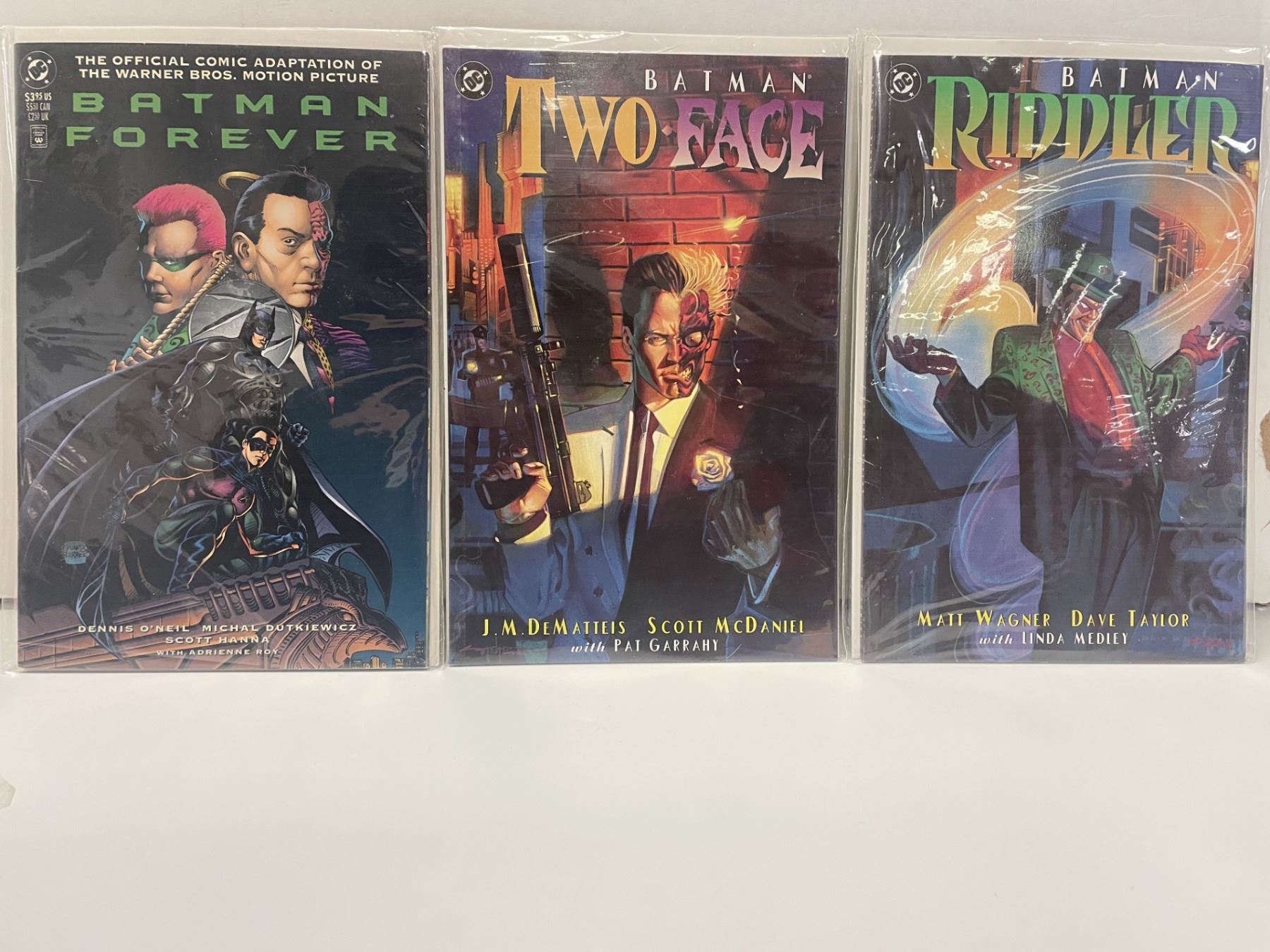 RIDDLER & TWO-FACE graphic novels ,Batman Forever 1995: The official ...