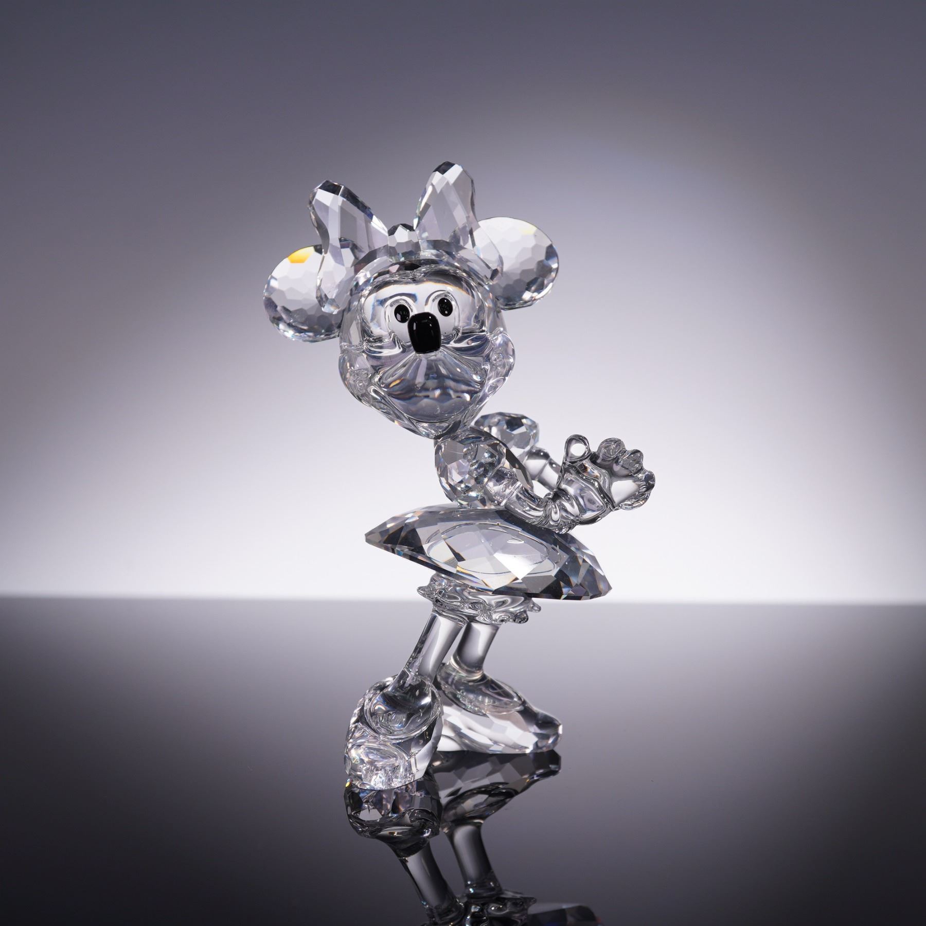 Swarovski Crystal Figurine, Disney Minnie Mouse 687436
