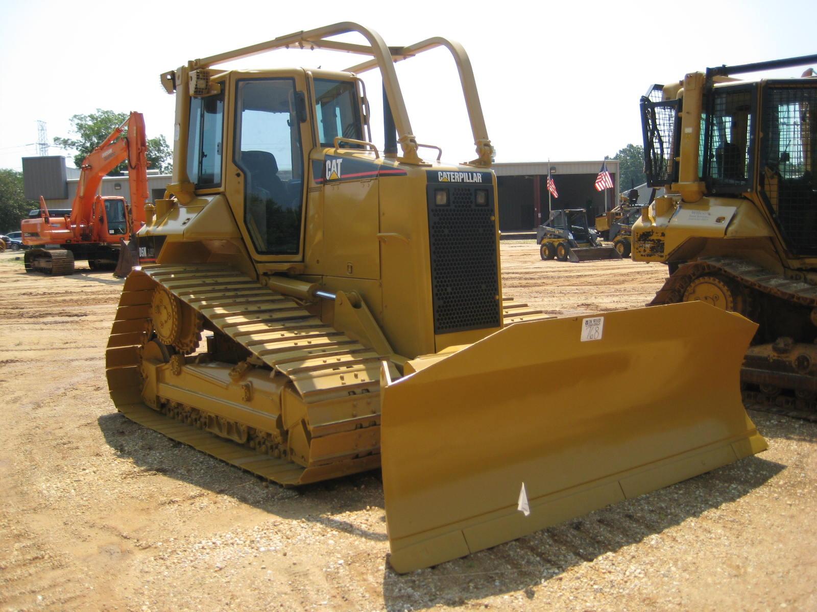 CAT D5N LGP CRAWLER TRACTOR