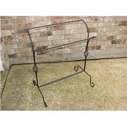 Black Wrought Iron Quilt Stand