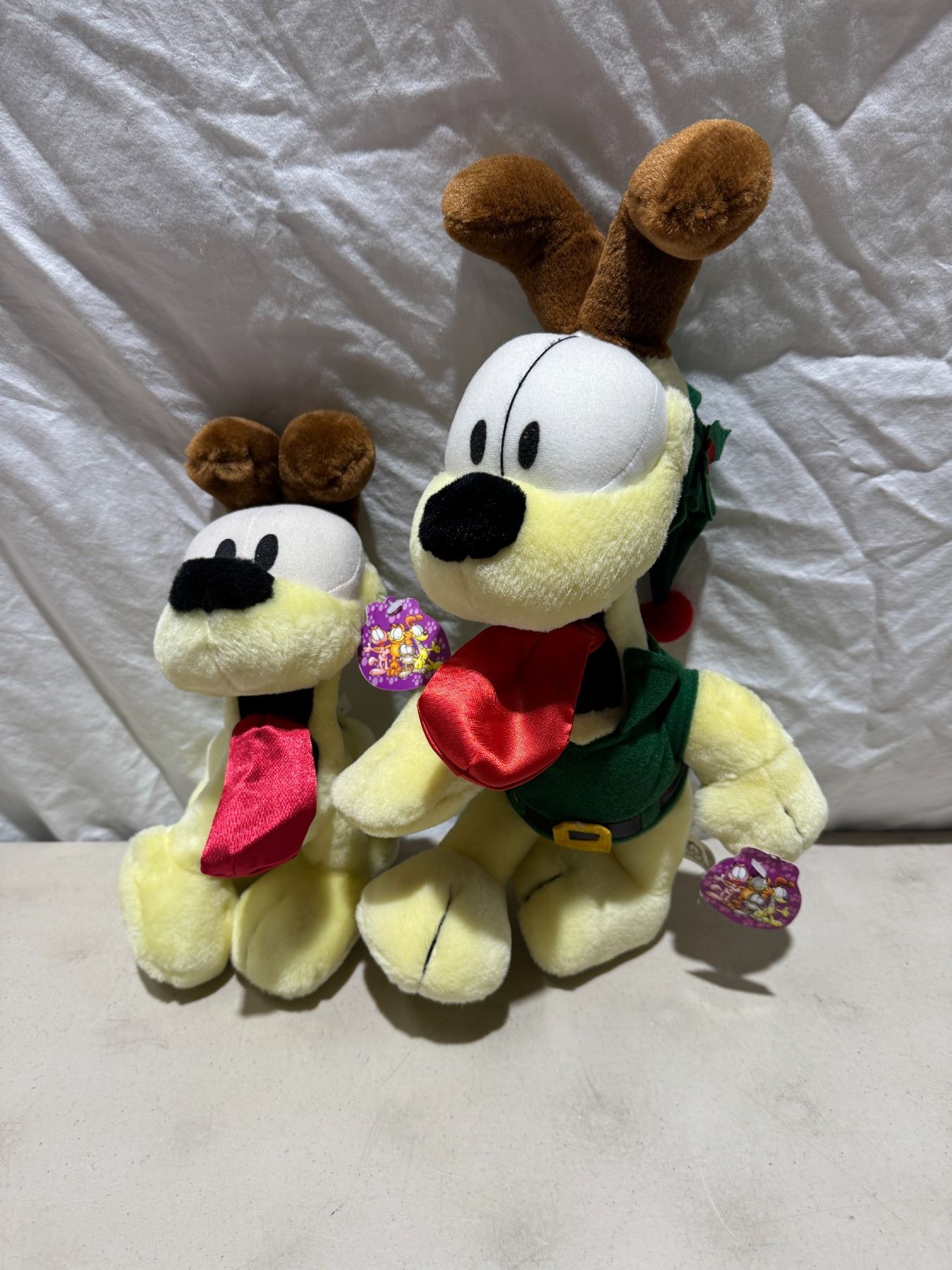 2 Odie Plush
