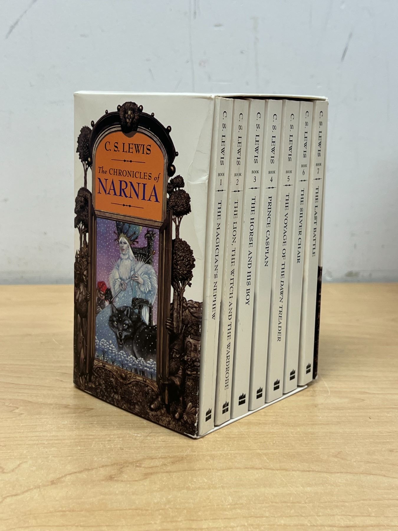 The Chronicles of Narnia C.S. Lewis Box Set - see all photos