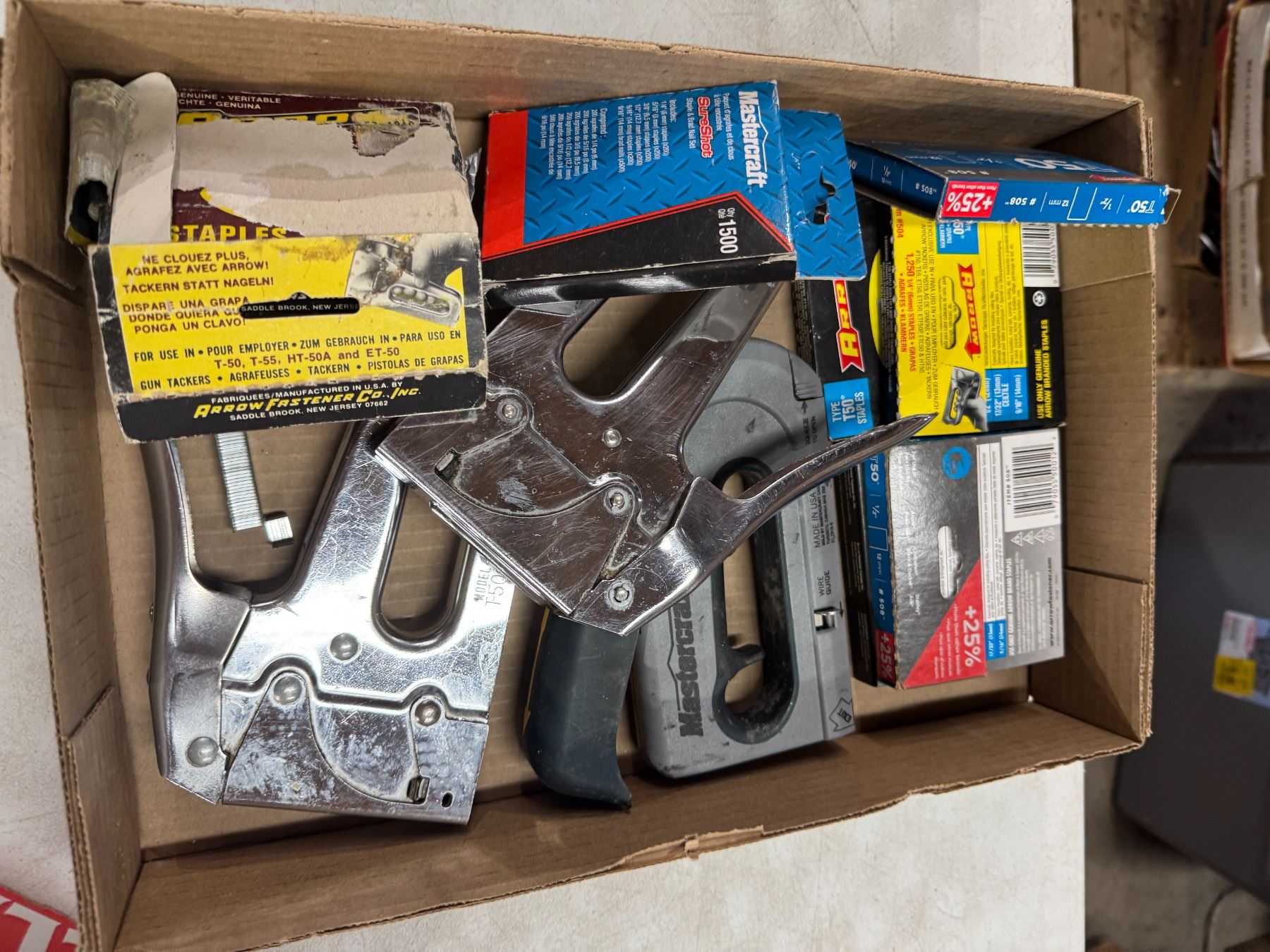 Staple guns and Staples