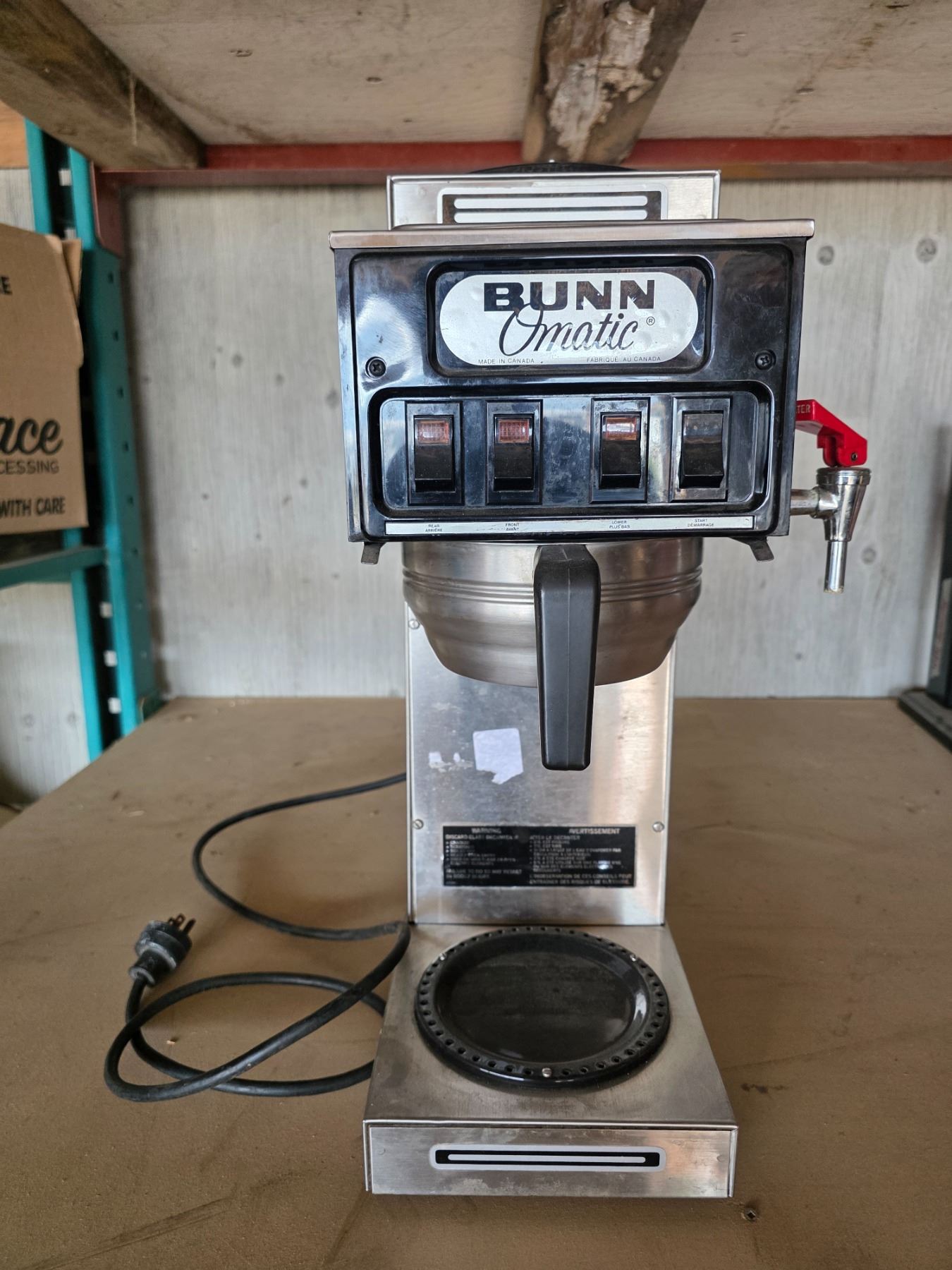 Bunn coffee maker with hot water dispenser- untested - Schmalz Auctions