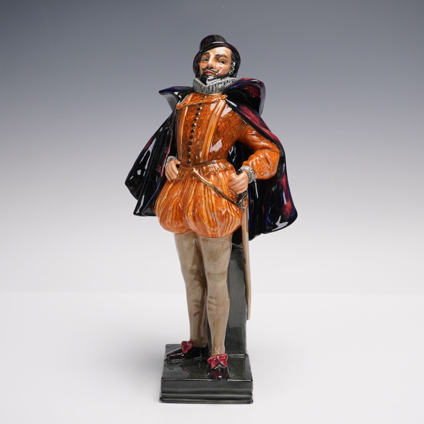 Royal Doulton Figurine, Sir Walter Raleigh HN1751