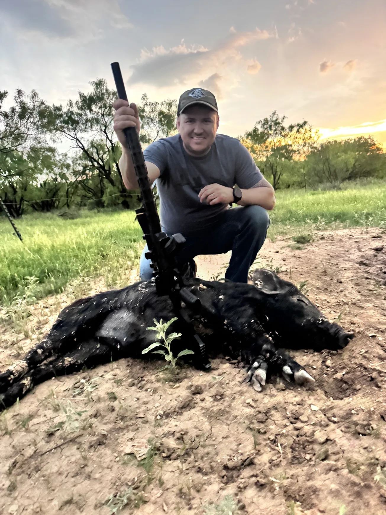 3 DAYS FULLY GUIDED TEXAS HOG HUNT FOR ONE HUNTER (MUST BRING FULLY ...