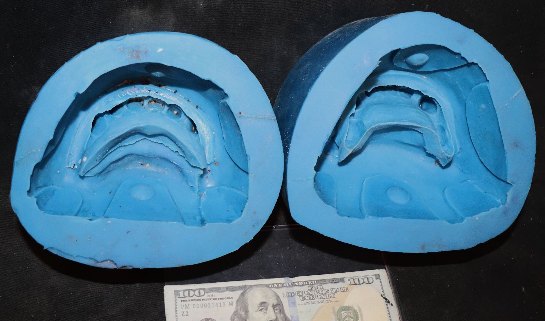 PLANET OF THE APES 2001 GORILLA APE TEETH UPPER AND LOWER SILICONE MOLDS