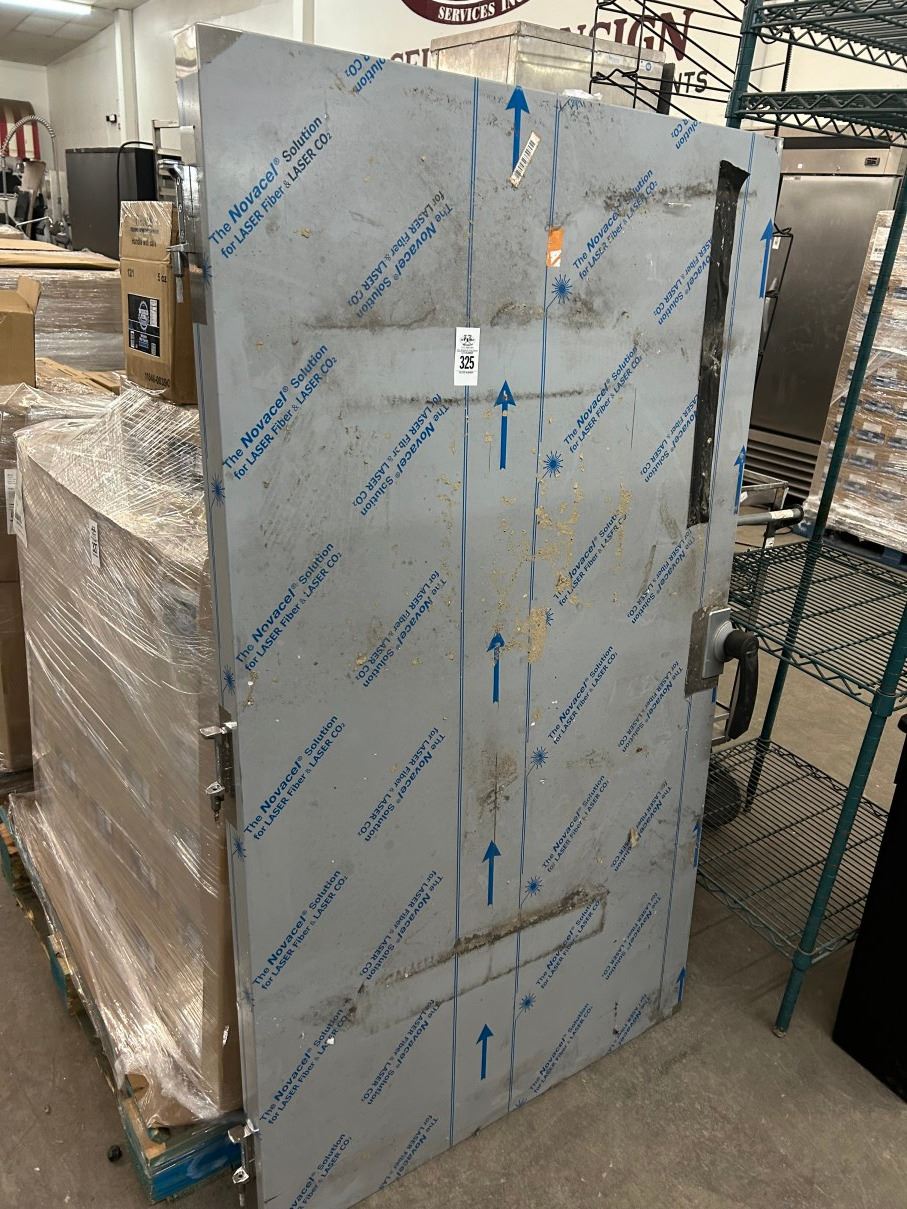 New SS Walk In Cooler Door - Bay Area Auction Services