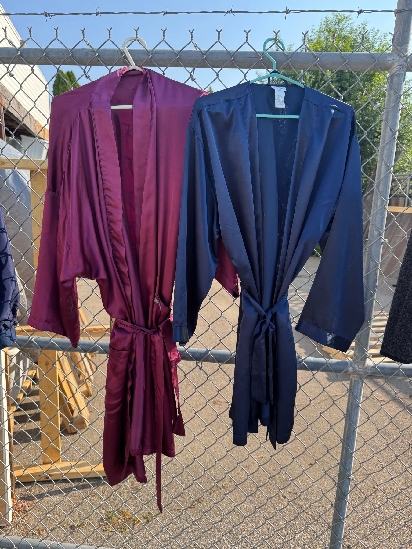 La Senza large/extra large robes