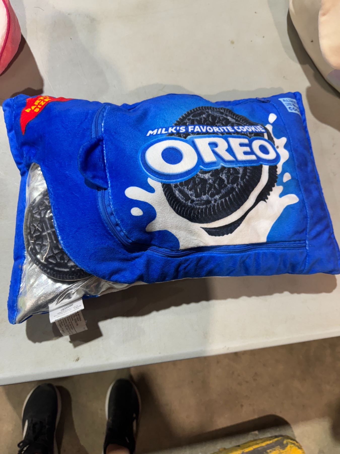 Oreo cushion