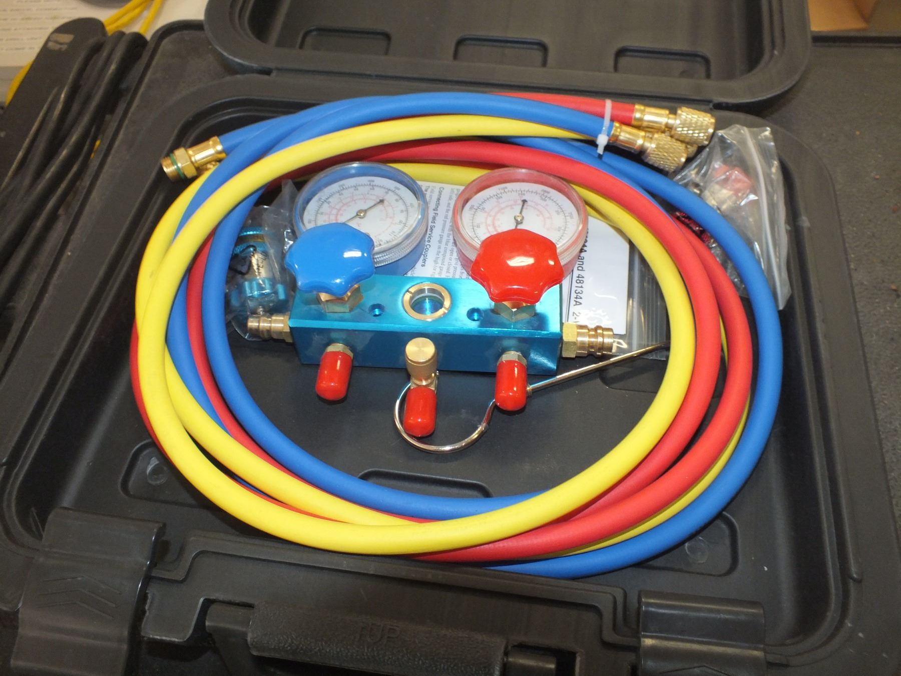 Manifold refrigeration kit