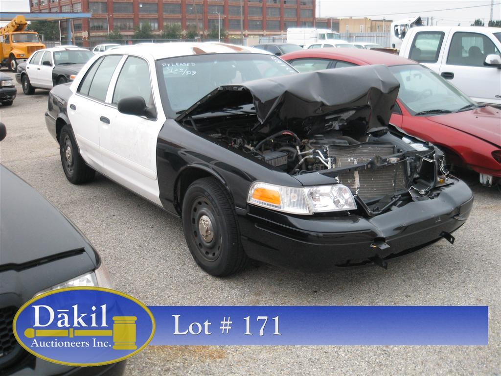 2004 FORD CROWN VIC POLICE CAR,