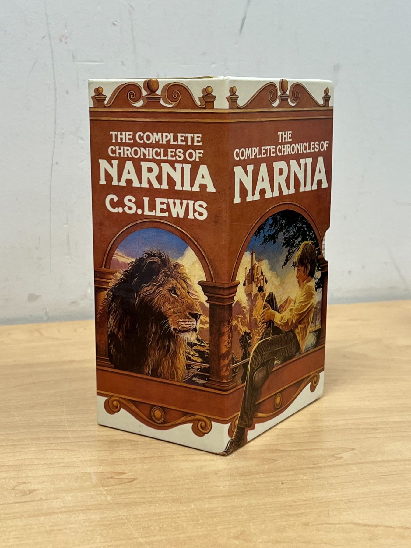 C.S. Lewis - The Complete Chronicles of Narnia 7 Book Box set