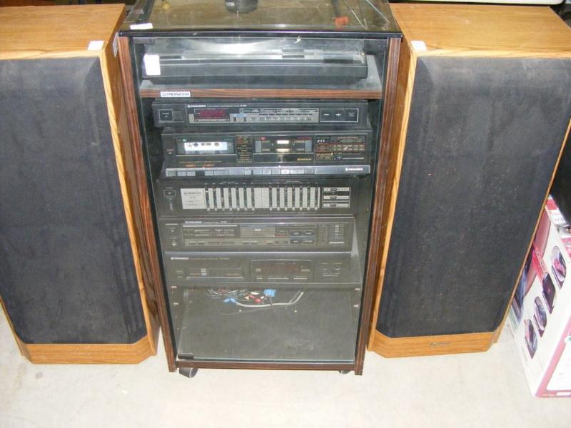 Pioneer Tower Stereo System with Matching Speakers