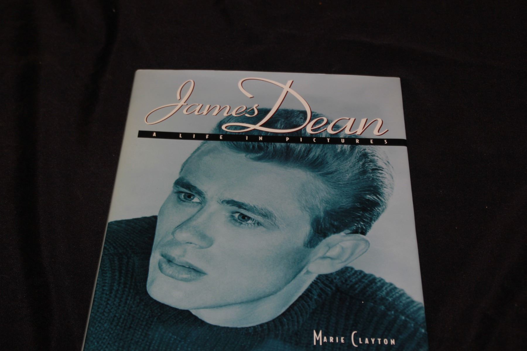 "James Dean A Life In Pictures"