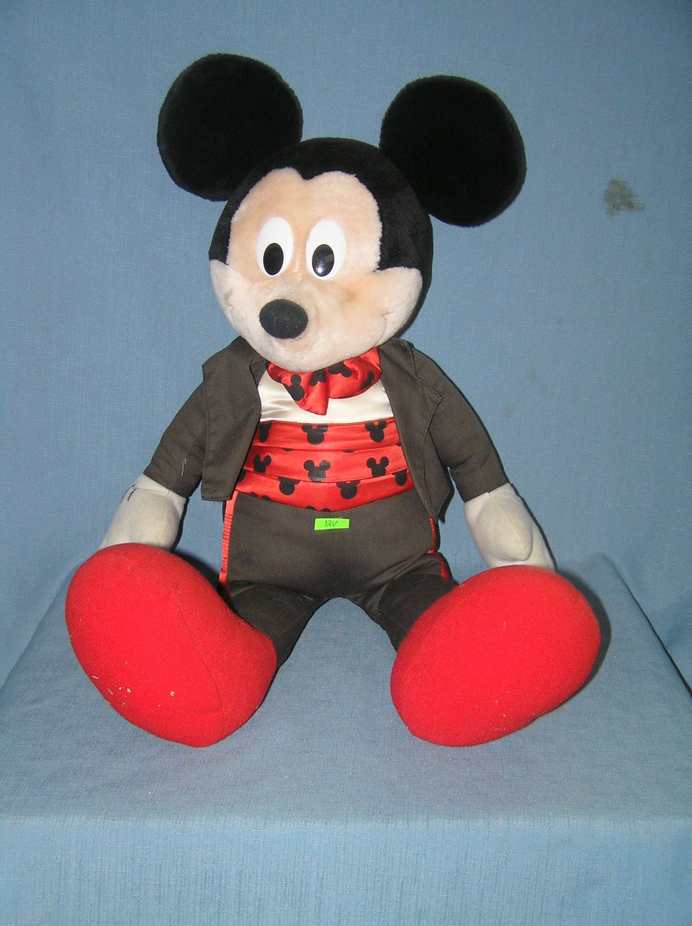 Mickey Mouse 27 inch plush fiural toy by Applause