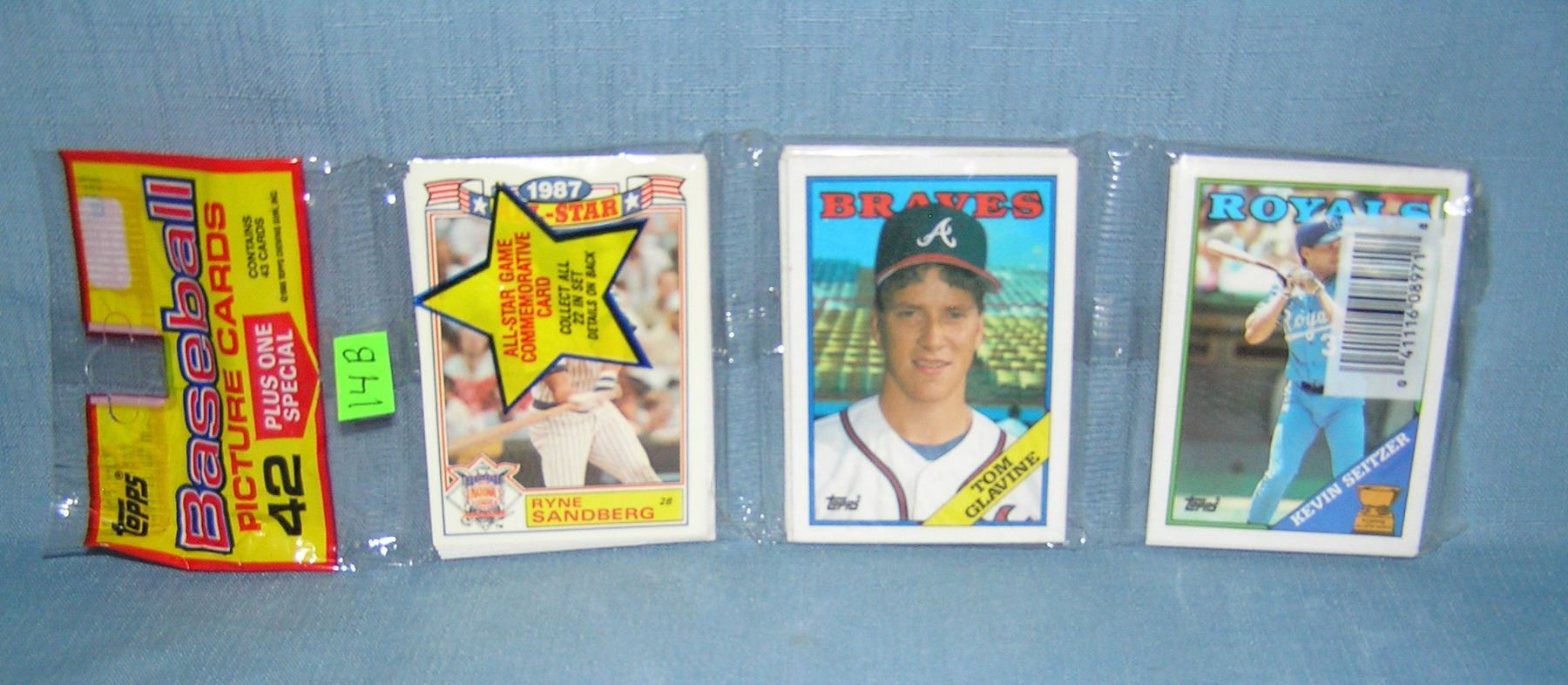 Topps 1988 rack pack with stars showing