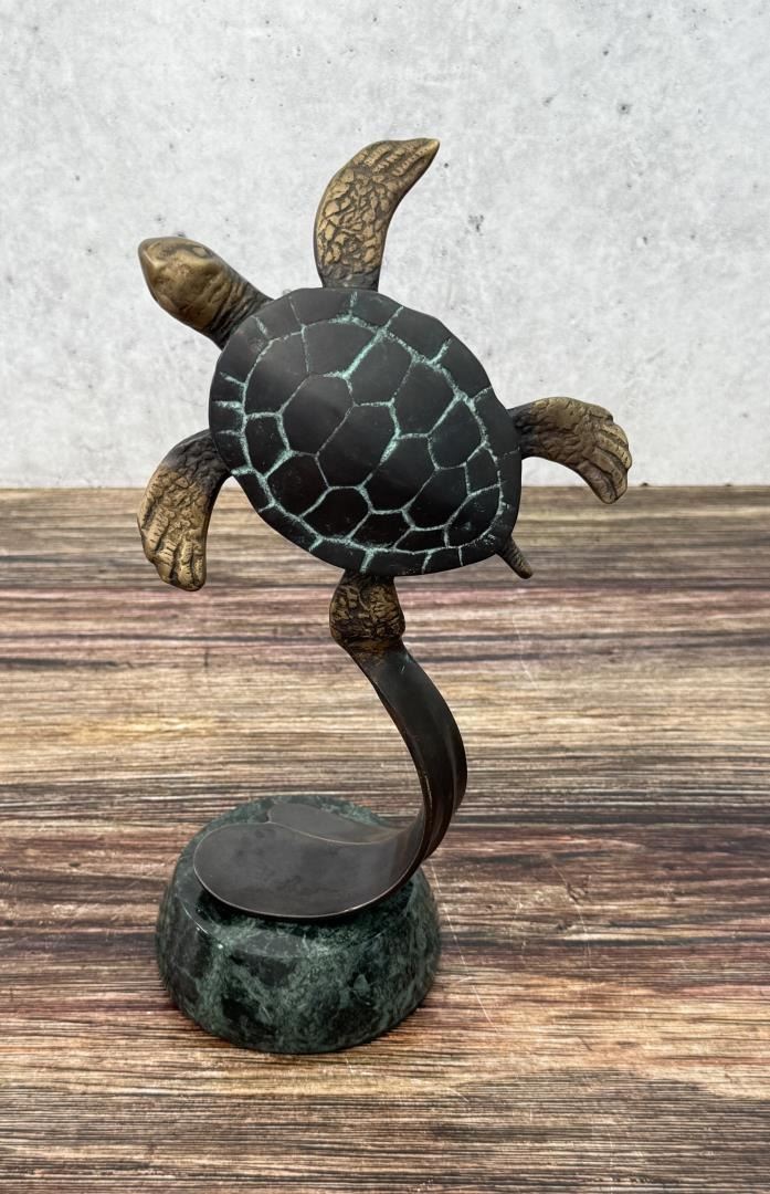 San Pacific International Sea Turtle Bronze