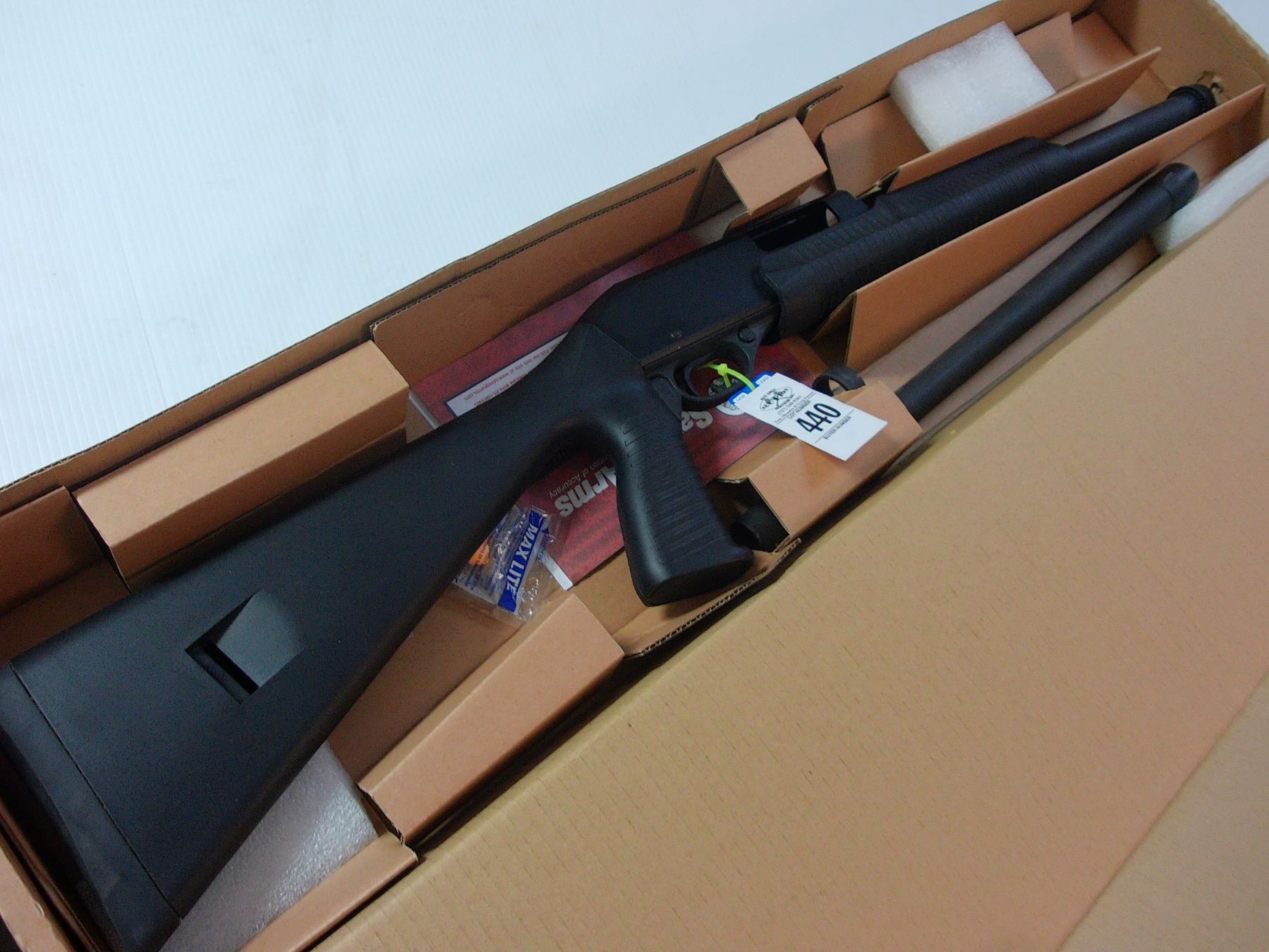 Savage Arms Model 320 Pump Shotgun S # 140340H w/Box