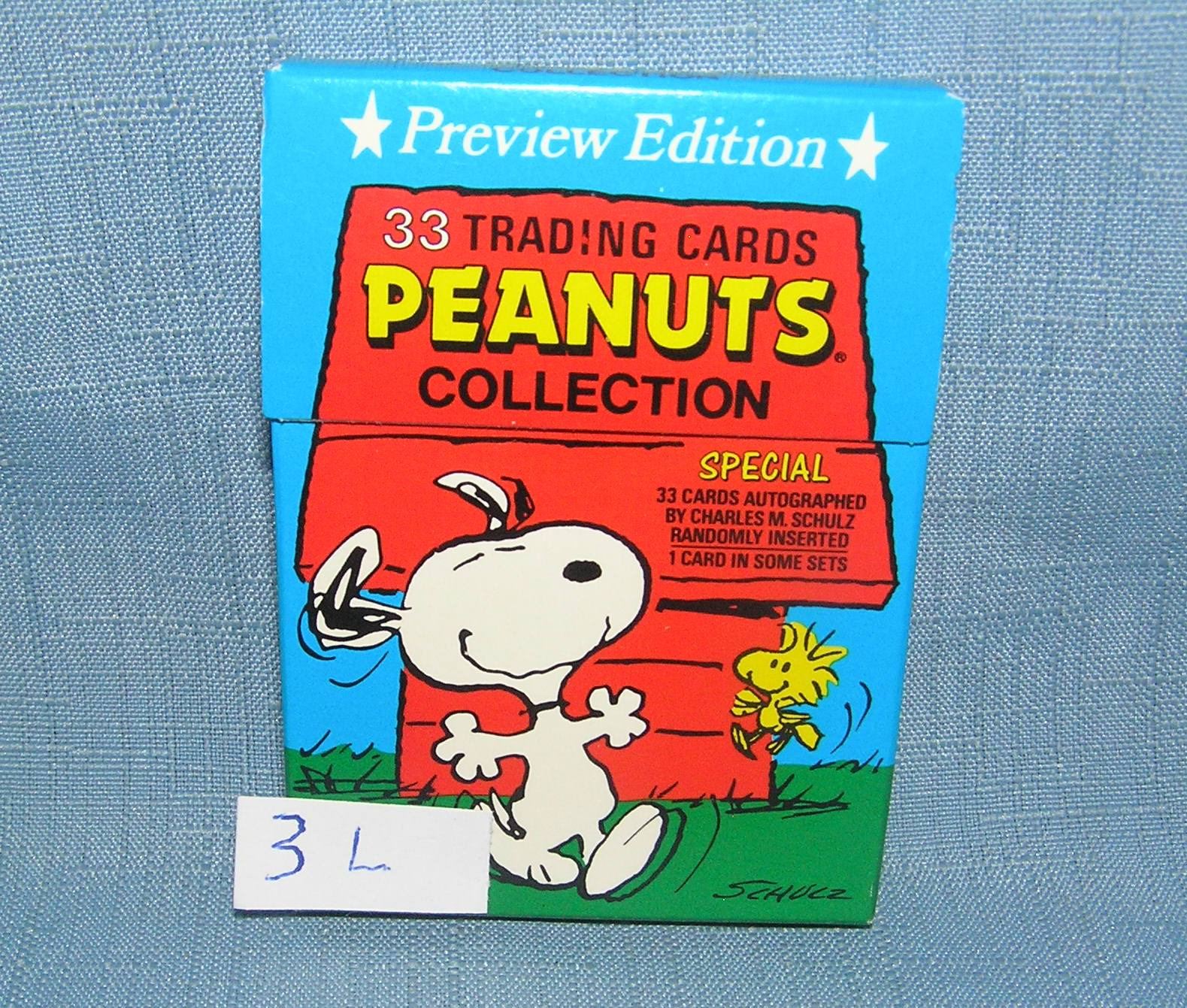 Peanuts unopened box of collector cards 1965