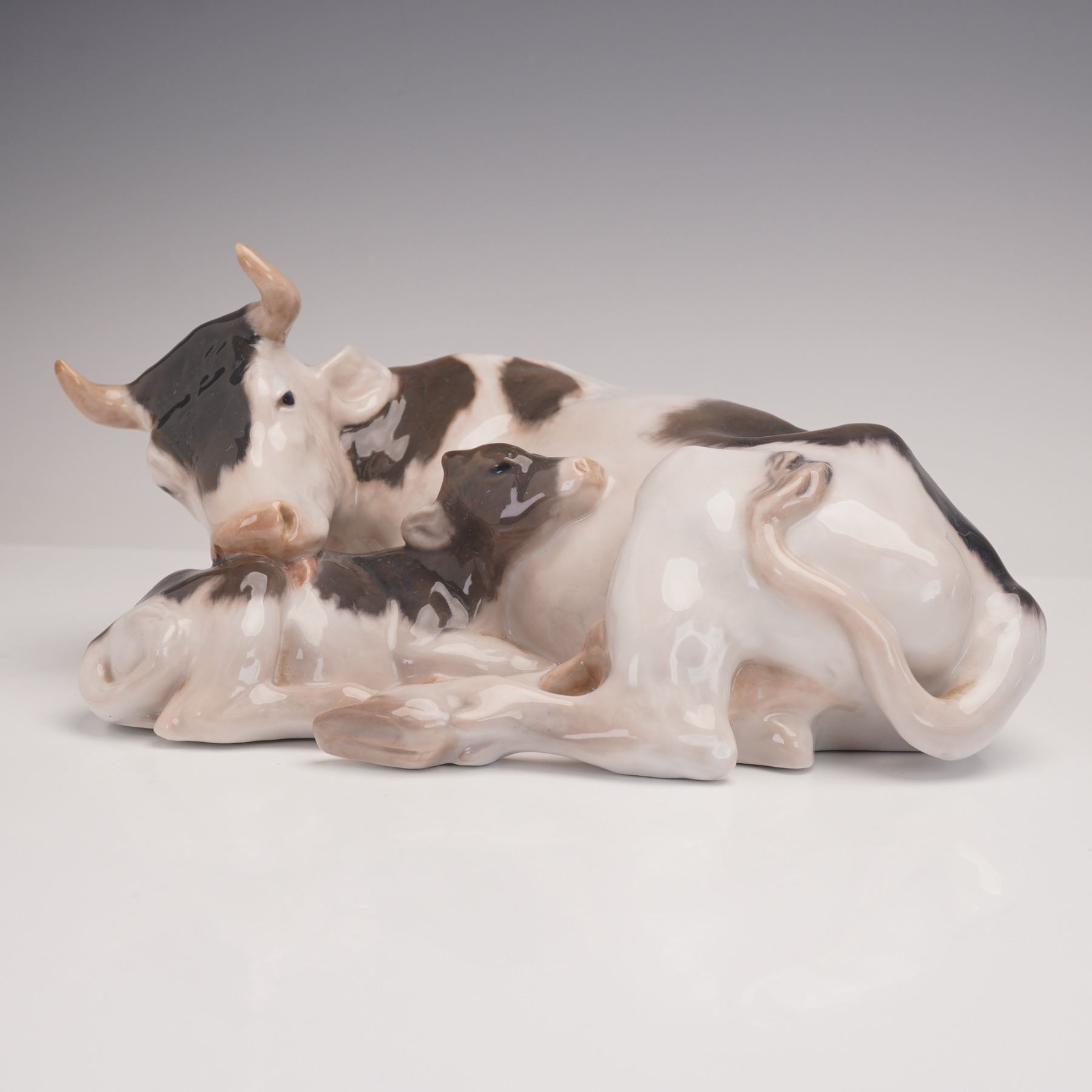Royal Copenhagen Porcelain Figurine, Cow with Calf 800