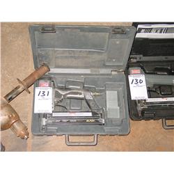 SENCO STAPLE GUN,