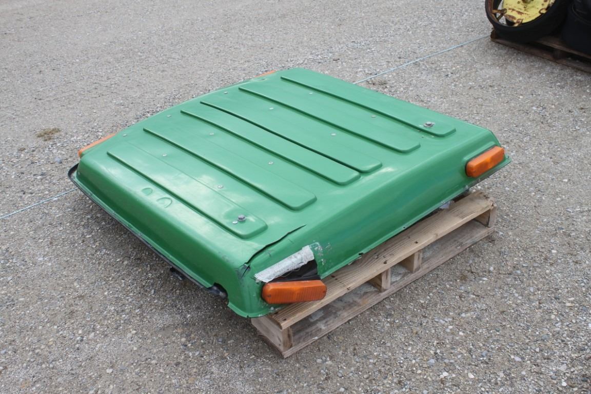 JD plastic roof canopy to fit JD tractor with lights