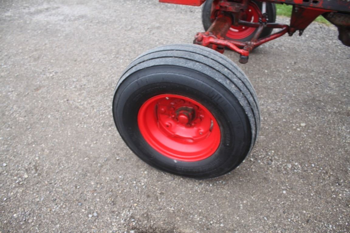 IH 806 diesel 2wd tractor, 8192 hours, made in USA