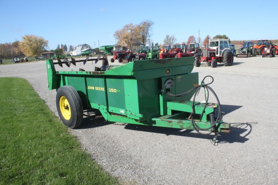 JD 350 single axle manure spreader, made in USA