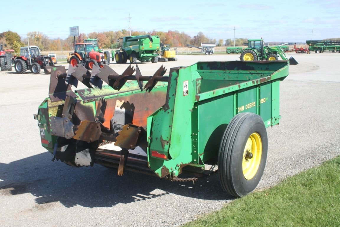 JD 350 single axle manure spreader, made in USA