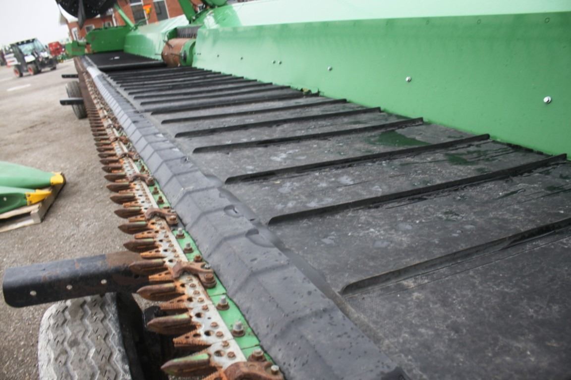 JD 645FD 45' flex draper, flip over reel, S series hookup