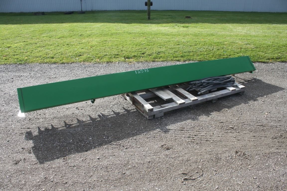 JD grass box, to fit 1560/1590 seed drill with Drive