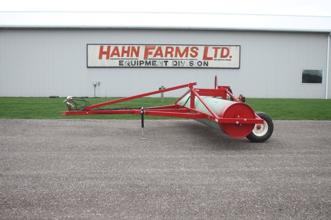 New R & R 16' land roller, made in Canada