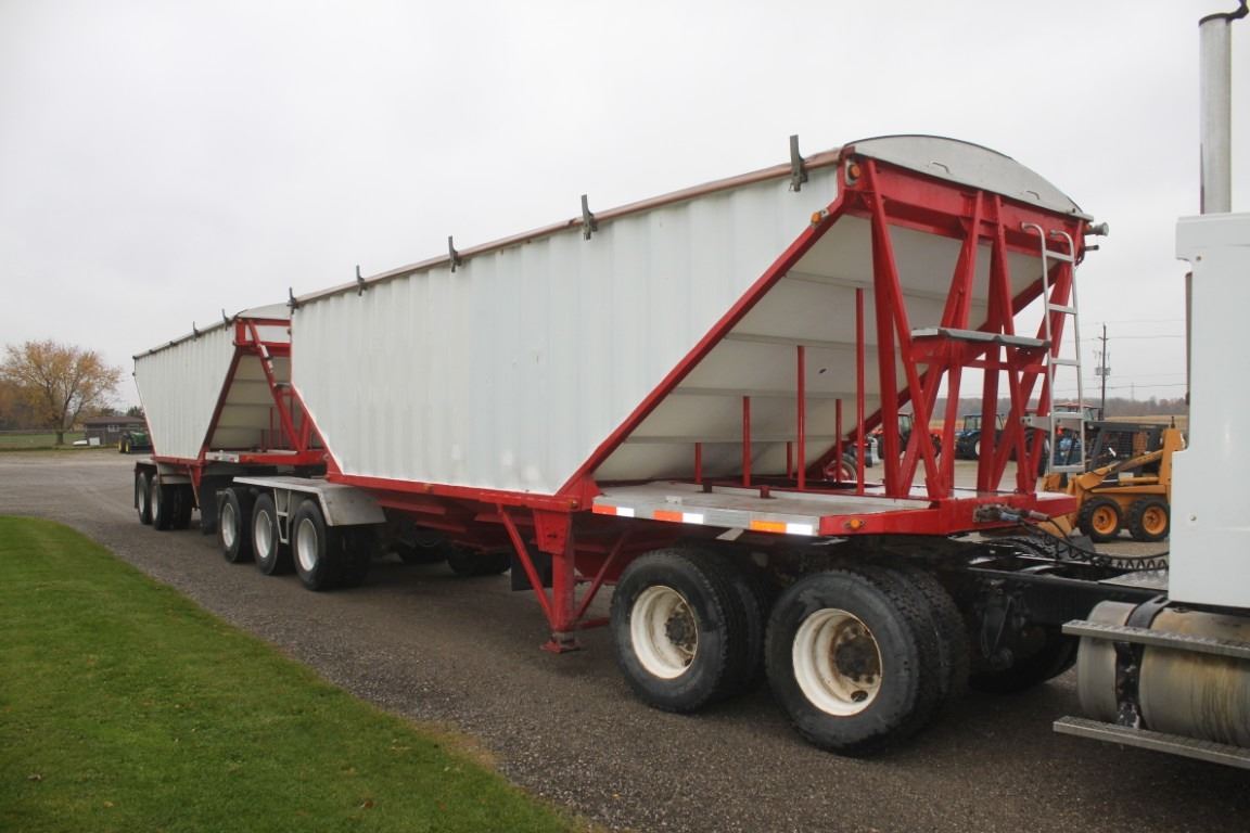 2011 Lode King 5 axle B train hopper bottom trailer