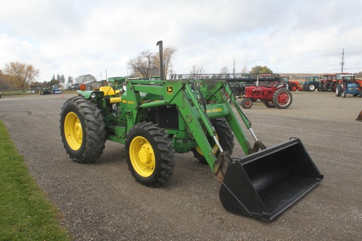 JD 2555 4wd tractor, 245 SL loader, made in Germany