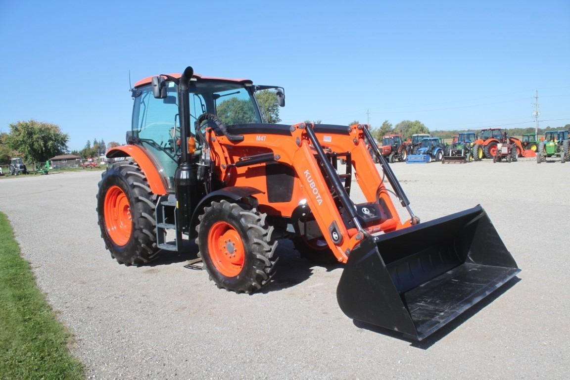 Kubota M6-101 4wd tractor, cab, New M47 SL loader